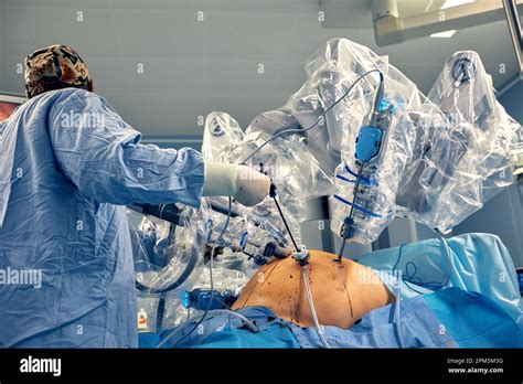 Surgery Da Vinci Minimally Invasive Robotic Surgery With The Da Vinci