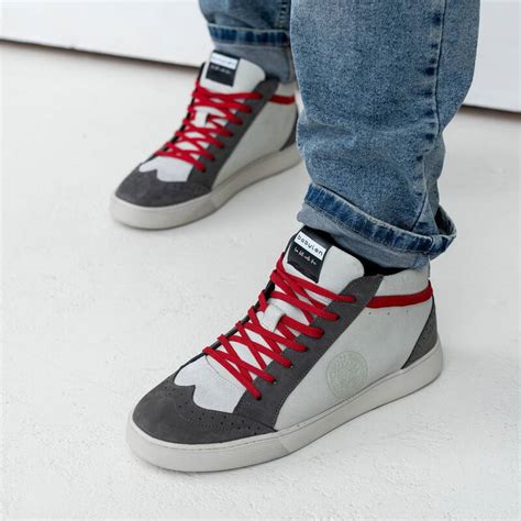 Купити високі кеди для чоловіків