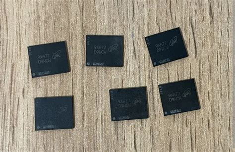 Память Ddr6 Micron D9wcw 250 грн Комплектуючі та аксесуари