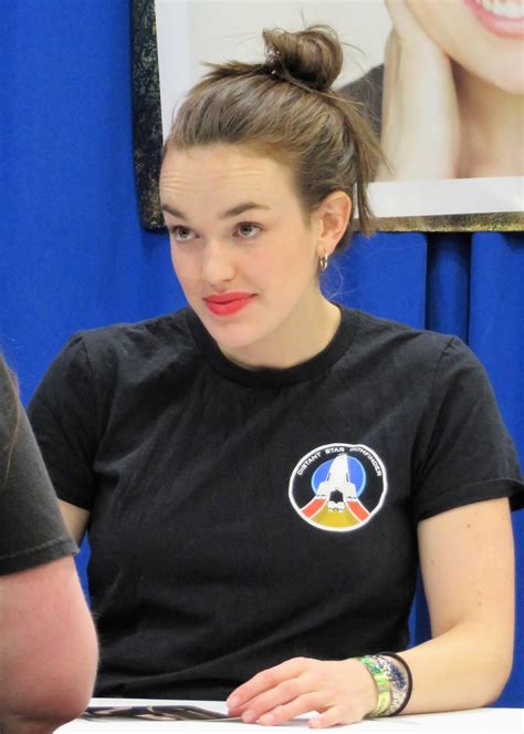 I Want Elizabeth Henstridge Passionately Sucking My Cock Front Of Me