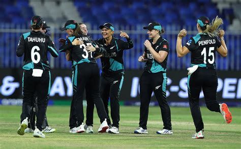 Nz Beat Windies To Reach T20 World Cup Final Despite Dottin Heroics