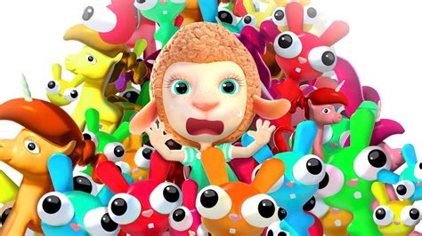 Dolly Recebeu Muitos Brinquedos Coloridos Desenhos Animados Para