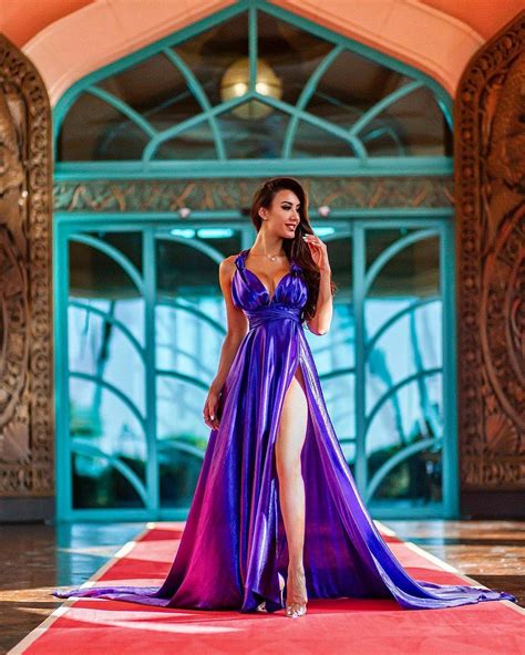 Corrie Yee Scrolller