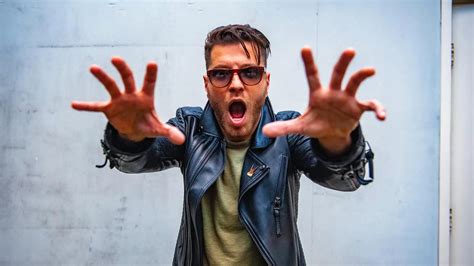 Who Is Spencer Charnas Net Worth Girlfriend Height Hairstyle Net