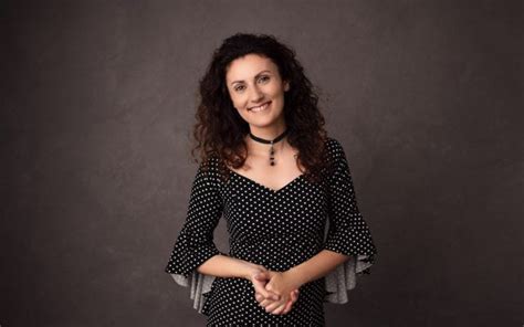 Georgiana Țăranu Profesoară Tinerii Refuză O Carieră în Educație Din Cauza Salariilor Mici și