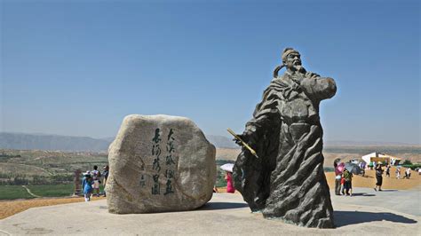 昔日防沙治沙今日沙坡头归来不看沙