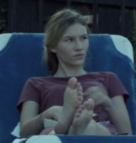 Sofia Hublitz Feet 2 By Asumaakuma2 On Deviantart