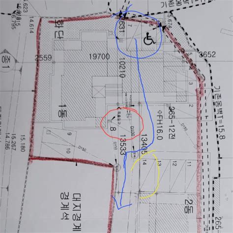 주차선 오버해놓은 차 사고시 보험처리 지식in
