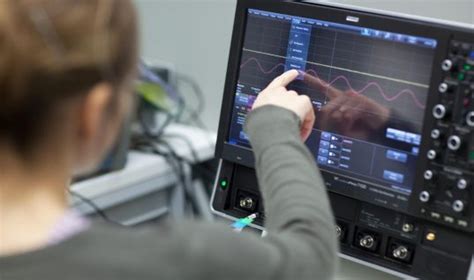 Quantum Computing Pioneering Minds