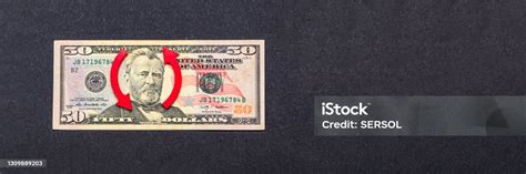 달러 인플레이션 달러 감가상각 미국 통화의 구매력 하락 공간을 복사합니다 검은 색 배경과 최대 화살표에 50 달러 지폐 0명에 대한 스톡 사진 및 기타 이미지 Istock