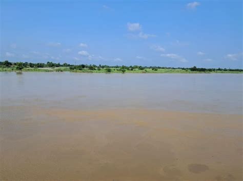 The Water Level Of Rapti River Started Decreasing कम होने लगा राप्ती नदी का जलस्तर कटान हुआ