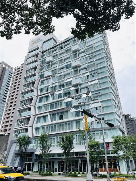 咖啡控手刀收藏！2025全台連鎖咖啡排行出爐！路易莎咖啡 、85度c都輸「它」 美食旅遊 Udn 女子漾