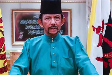 7 Tingkah Sultan Hassanal Bolkiah Yang Bikin Geleng Geleng Kepala