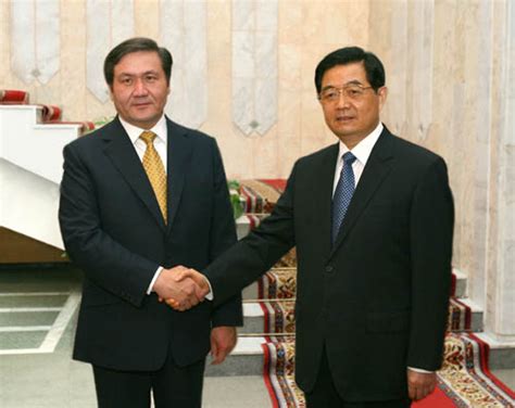 国家主席胡锦涛在人民大会堂会见老挝总理波松