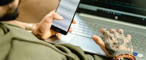 Using Mvvm Light Toolkit To Accelerate Windows Phone Application