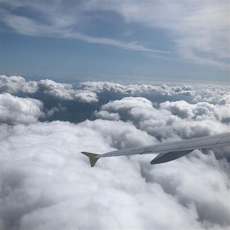 Laura Savelli Sur Instagram Cest Du Coton Airplane View Scenes Instagram