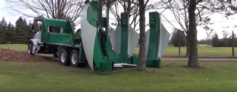 Watch This Massive Machine Remove And Transplant An Entire Tree Without Killing It Core