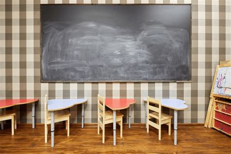 4 En La Categoría Chidren Class Room De Fotos E Imágenes De Stock