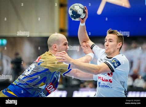 Salle De La Rivière 20221130 Artsem Karalek De Kielce Et Josip Vidovic