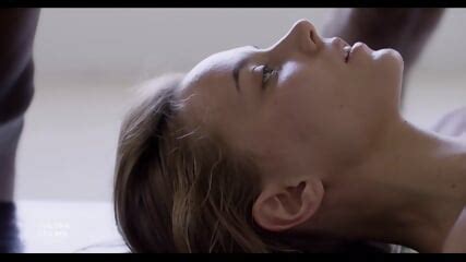 CLOVER DOUBLE MASSAGE Katya Clover