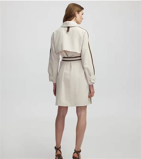 Тренч в кремовому кольорі Juliyahouse