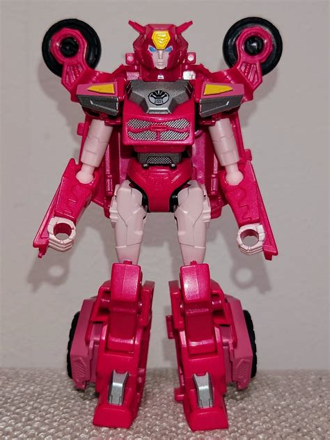 Takara Tomy Transformers Earthspark Wave 5 Deluxe Figures In Hand Images Transformers News