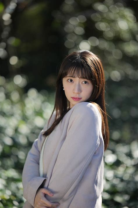 イメージビュー By Rara