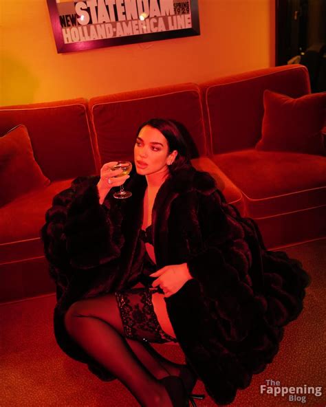 Dua Lipa Looks Sexy In Stockings Photos Pinayflixx Mega Leaks