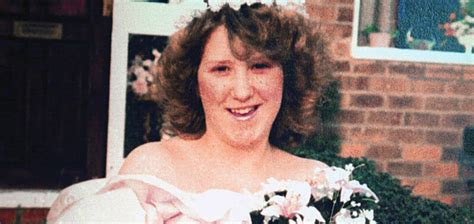 Suzanne Capper Pahuuden Anatomia