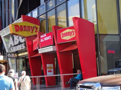 Miquellis Amerikablog Restaurant Dennys 3771 S Las Vegas Blvd Las Vegas Nevada Las