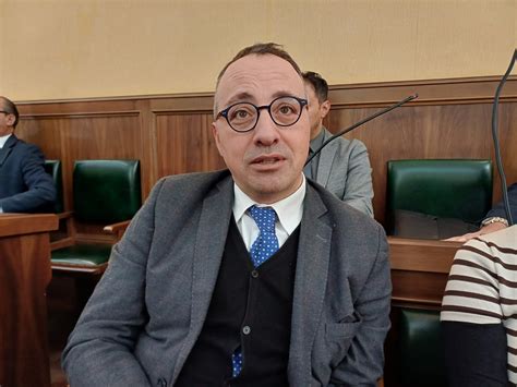 Giovanni Guzzo E Mister Preferenza Con 6 450 Il Primo Nel Pd Piu Votato Alle Provinciali