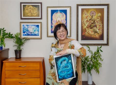 初！プロフィール写真撮影 幻想画家・奥田みきの制作現場