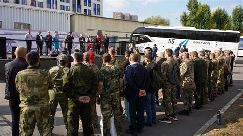 Энэ он гарсаар ОХУ ын Батлан хамгаалах яам Украины эсрэг дайн байлдааны ажиллагаанд оролцох 100