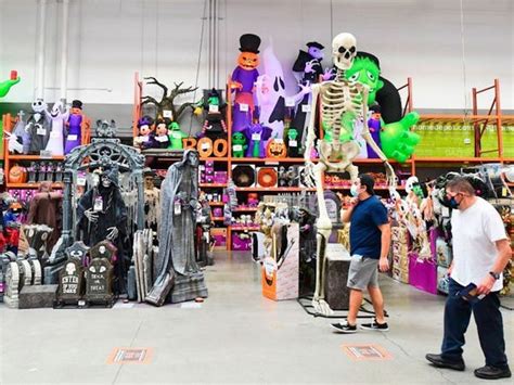 Cách Trang Trí Halloween Decorations Party City Cho Tiệc Halloween Thật
