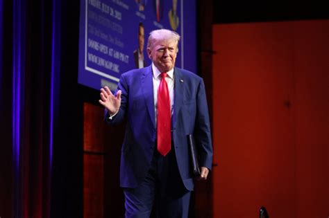 Condenan A 22 Años De Cárcel En Eeuu A Mujer Que Envió Veneno A Trump