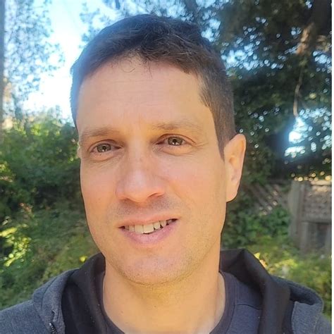 Nir Shafrir Medium