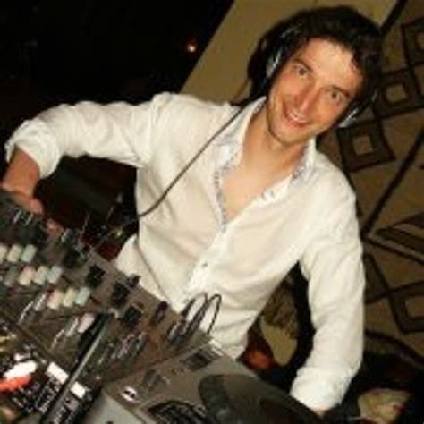 Stream Thomas Richter 21 Music Listen To Songs Albums Playlists For