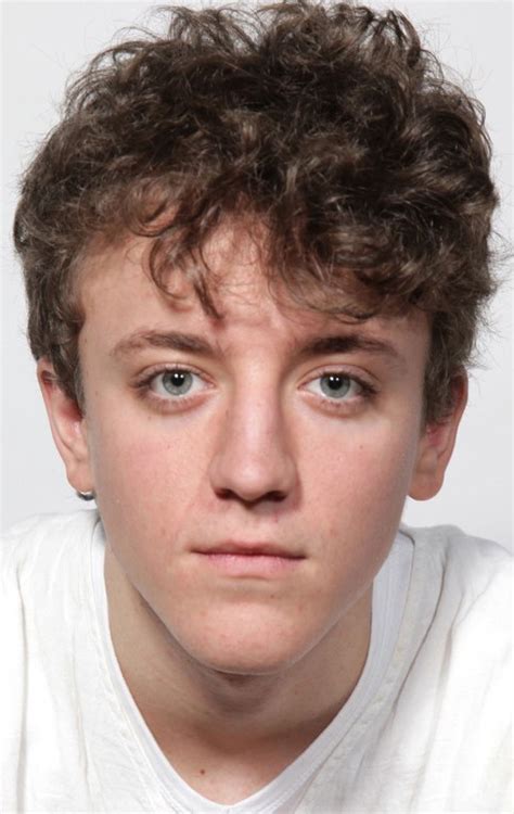 Адриан Грюнвальд смотреть фильмы и сериалы онлайн