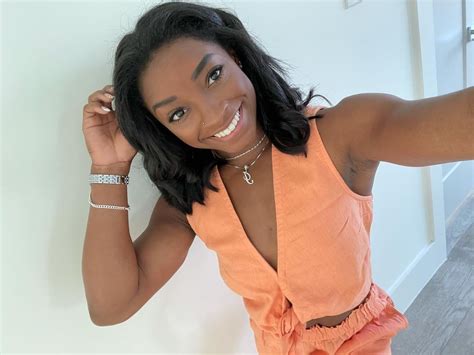 Simone Biles Scrolller