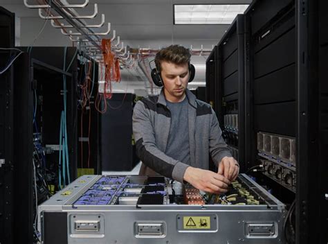 IBM Targets Hybrid Environments With New Power E Server Techzine Global