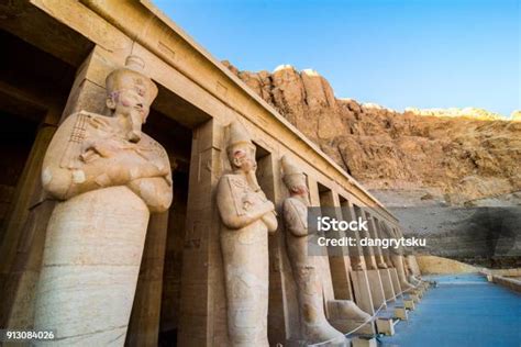 1 월 2018룩 소 르 이집트 큰 사원의 하트 셉 수트 Karnak 룩 소 르 이집트 Empire에 대한 스톡 사진 및 기타 이미지 Istock