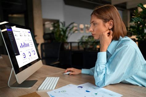 Top 7 Website Analytics Tools You Can Use For Free