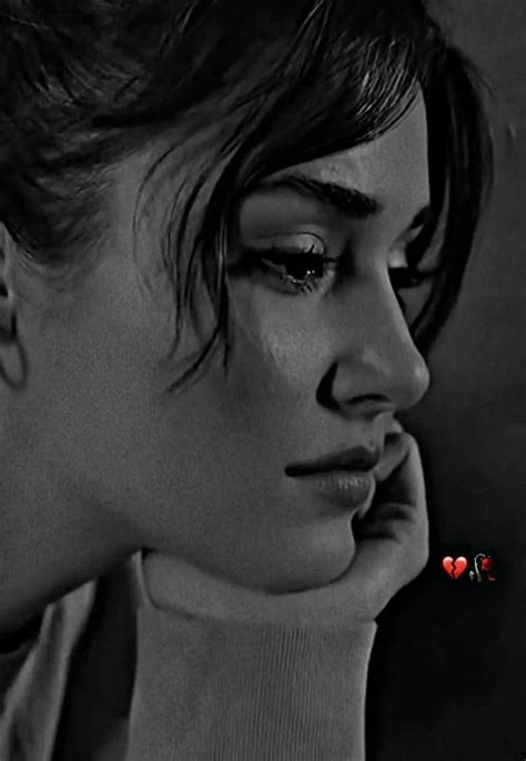 خلفيات بنات حزينة وجميلة كيوت للواتس اب مصراوى الشامل