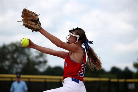 The Pitcher In A Slow Pitch Softball Game Releases Mikaelakruwmontoya