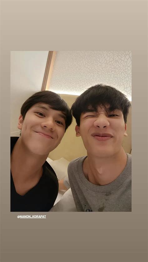 𝒩𝑜𝑜𝓀 𝒩𝑜𝑜𝓀 🌗 On Twitter นนนนั่งเม้ามอยกับพี่เต จนเผลอหลับ โอมลุกมาฉี่กลางดึก ไม่เห็นนนน ก็