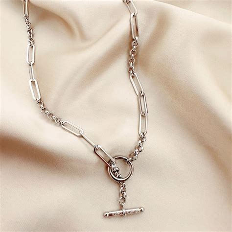 interlinked t bar necklace keep going soul analyse