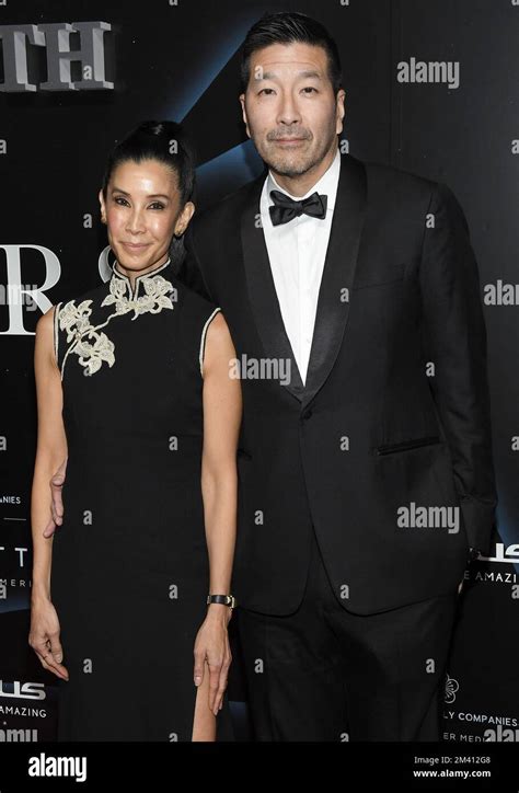 Los Angeles Usa 17th Dec 2022 L R Lisa Ling And Paul Song At The