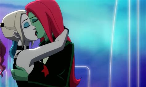 Margot Robbie Wants Harley Quinn And Poison Ivy Romance In Film