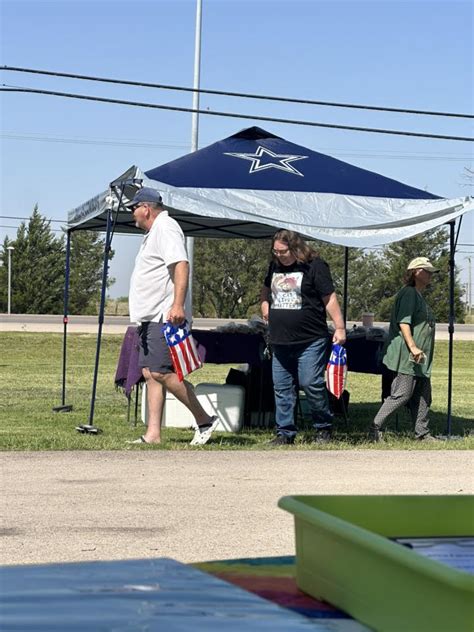 Ho Hobbs Farmers Market At Green Meadows Lake In Hobbs Nm