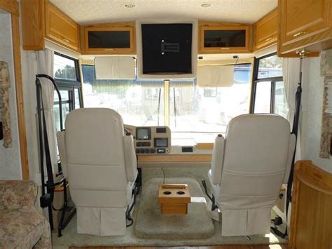 2002 Winnebago Adventurer 35u American Motor Home